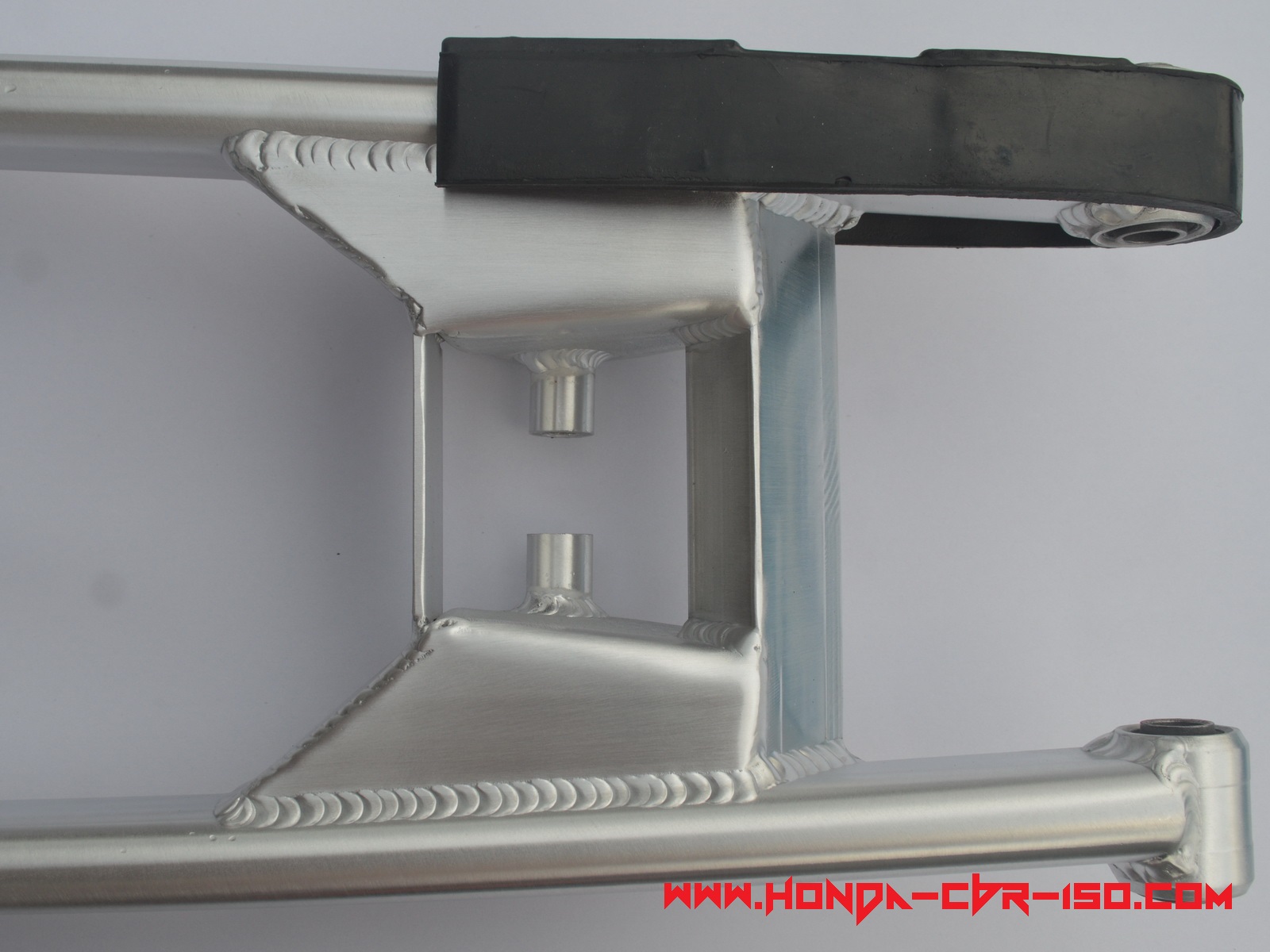 Honda CBR 150 R alloy aluminum racing deltabox ultralight body frame assy